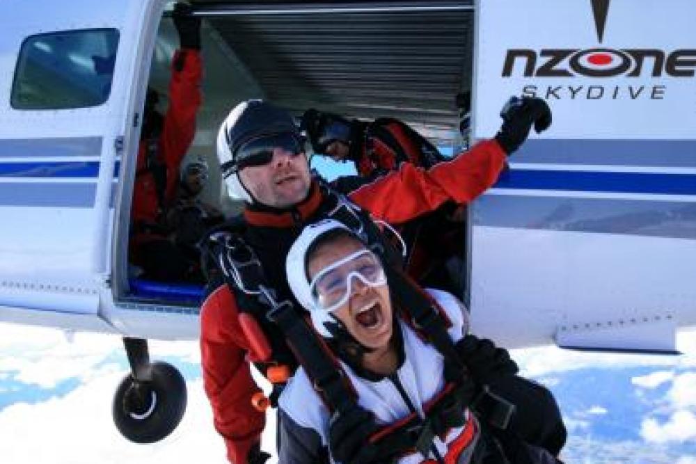 Queenstown Tandem Skydive - Nzone