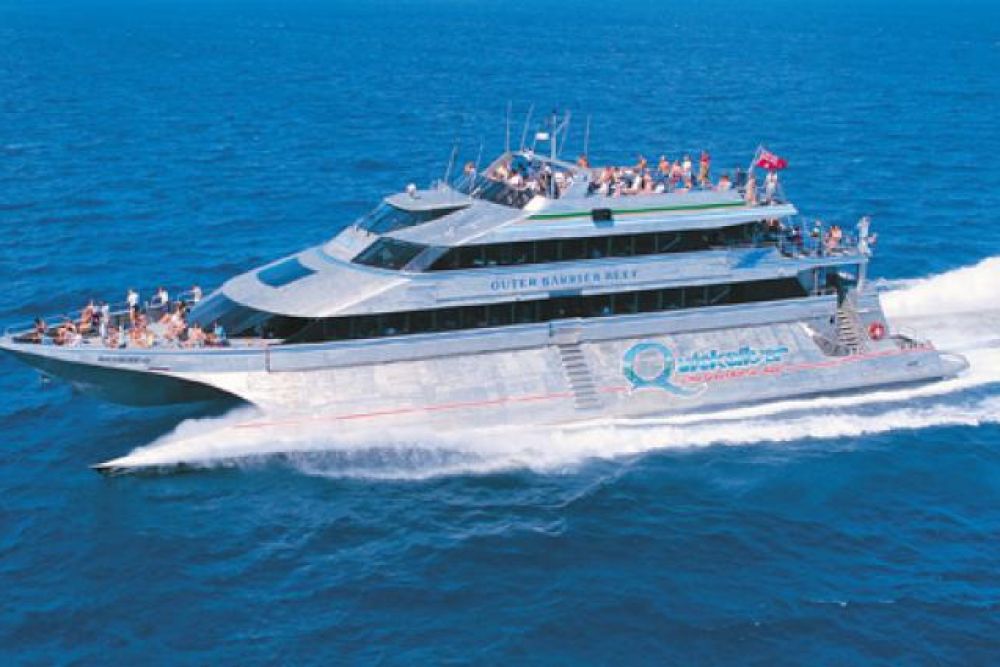 Quicksilver Outer Barrier Reef Activity Platform