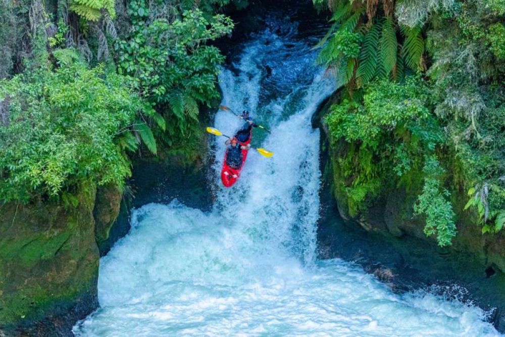Rotorua Epic Tandem Kayak Tours